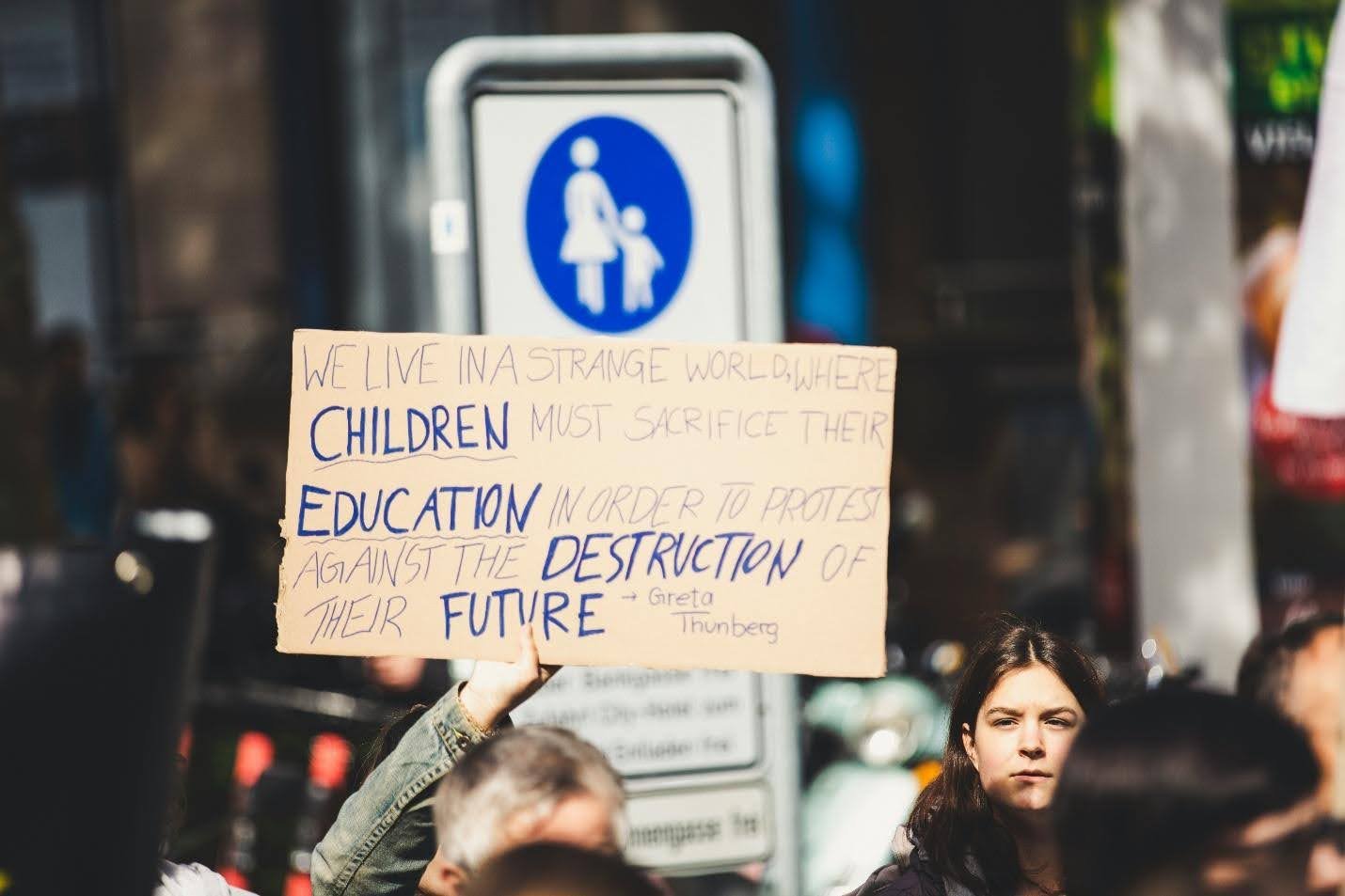 Should Education Be Free?Exploring the Pros, Cons, and Global ...